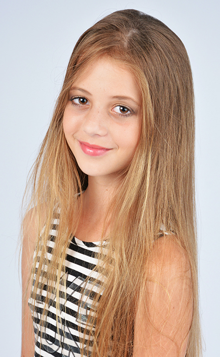 Junior Female Models